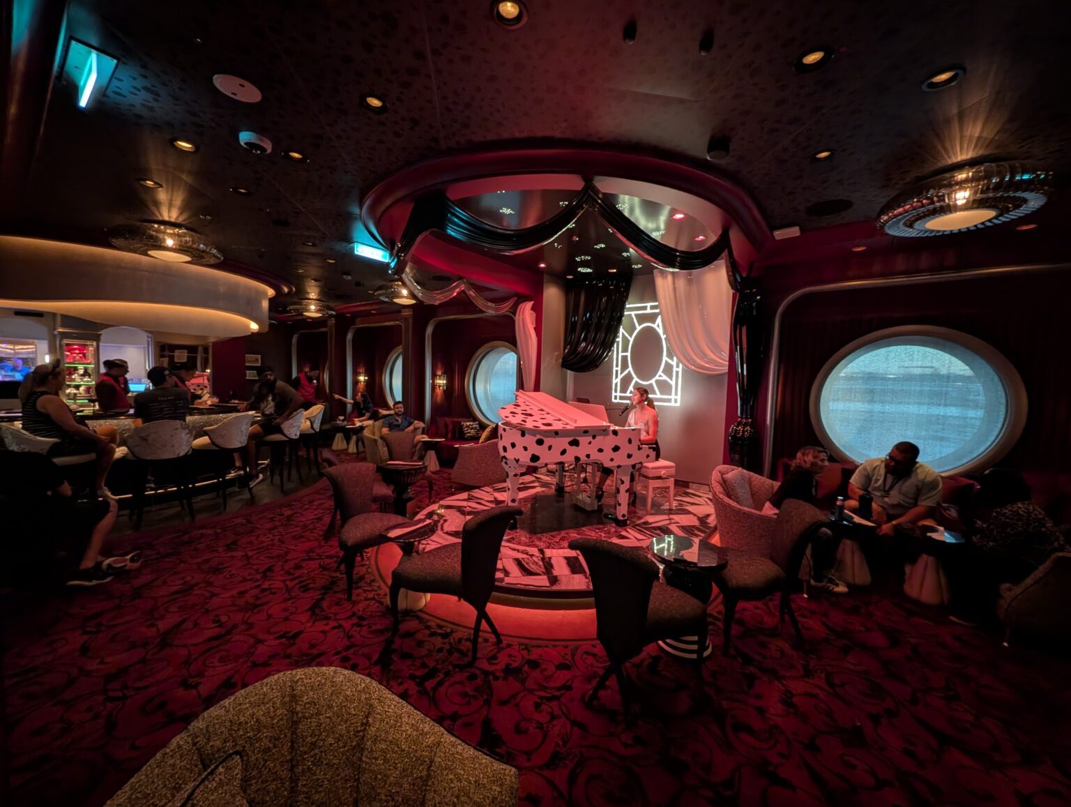 Inside De Vil’s Piano Lounge on the Disney Destiny: Drinks, Atmosphere ...